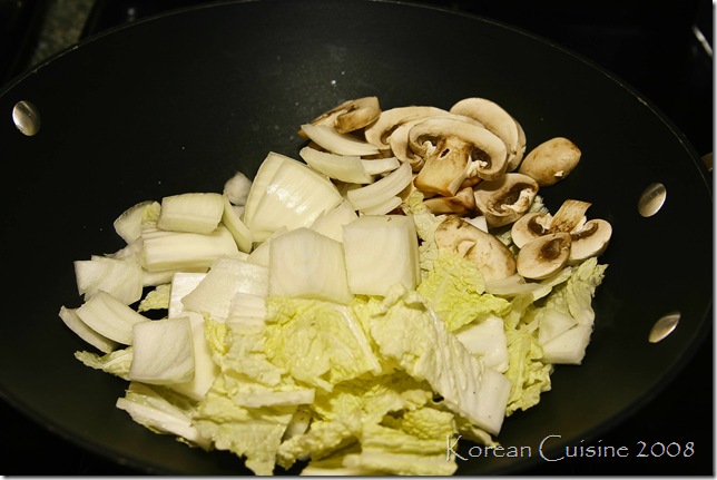 Korean Cuisine: Tang Soo Yook - (탕수육)